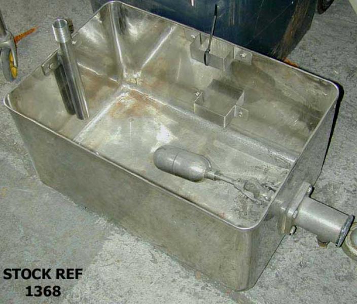 Novatech :: Stainless Steel Header Tank - Stock Ref 1368 | Liquid Fillers
