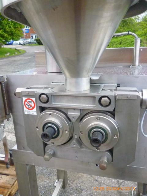 Novatech :: Stock Ref 3548 - Hosakowa Bepex roller compactor ...