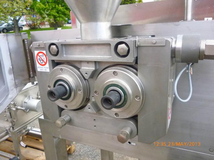 Novatech :: Stock Ref 3548 - Hosakowa Bepex roller compactor ...