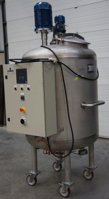 Novatech :: Stock Ref 4074 - 1050 litre mixing vessel | Mixing Vessels