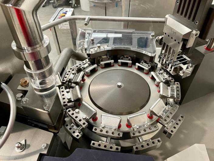 Novatech :: Stock Ref 4311 Bosch capsule filling and checkweighing ...