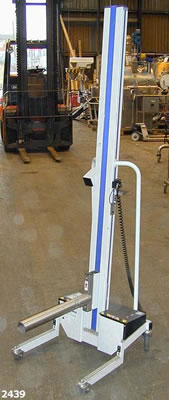 Novatech :: Tawi mobile electric hoist - Stock Ref 5104 | Utilities